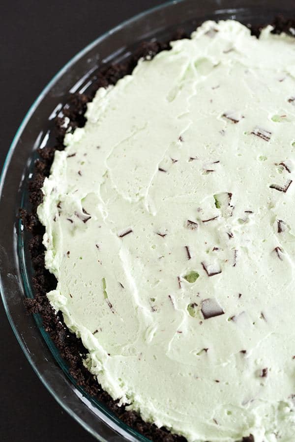 No-Bake Mint Chocolate Chip Pie - Brown Eyed Baker