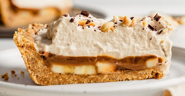 Easy Banoffee Pie with Coffee Whipped Cream - Brown Eyed Baker