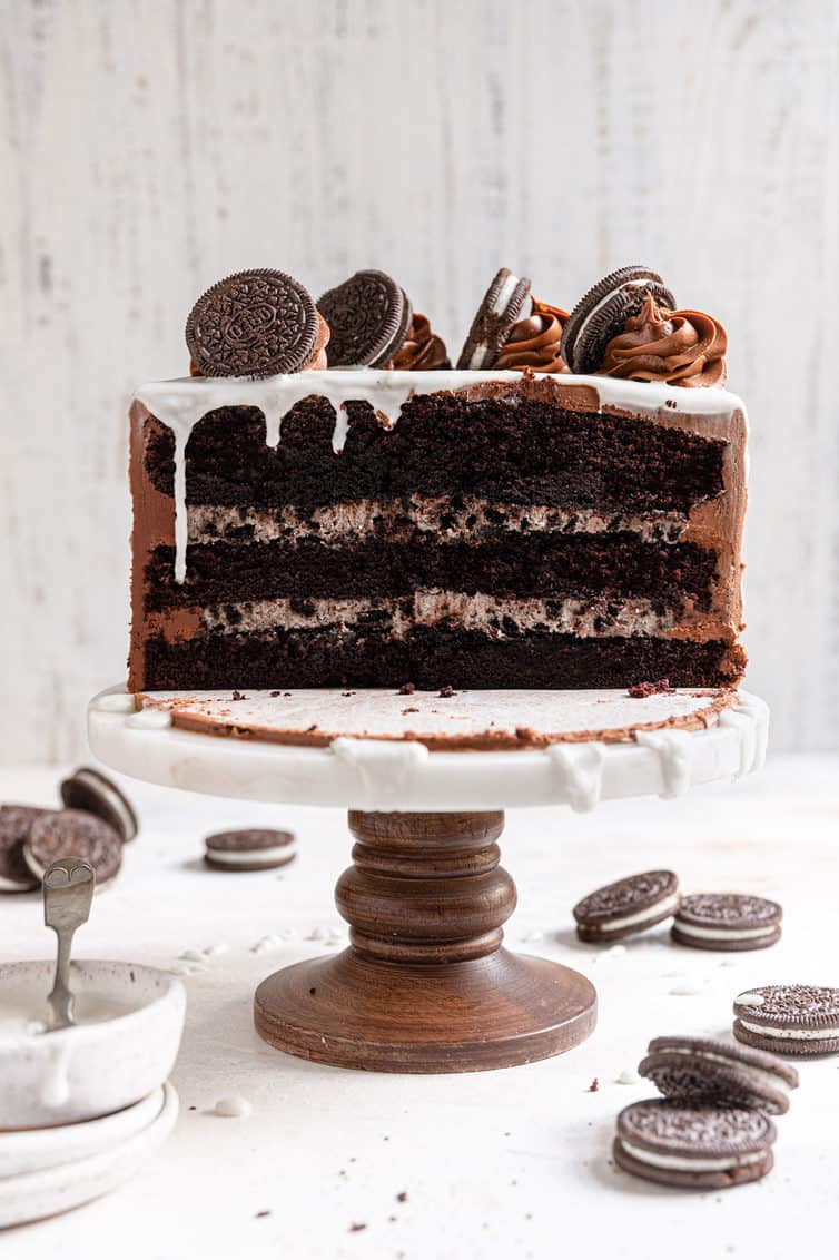Ultimate Oreo Cake - Brown Eyed Baker