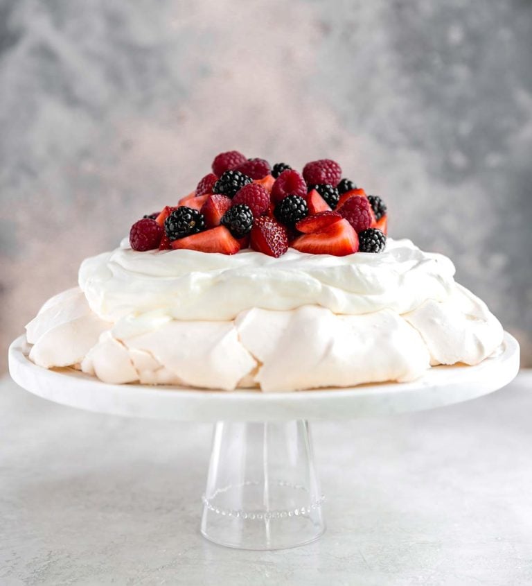 How To Make Pavlova (a Classic Recipe!) - Brown Eyed Baker