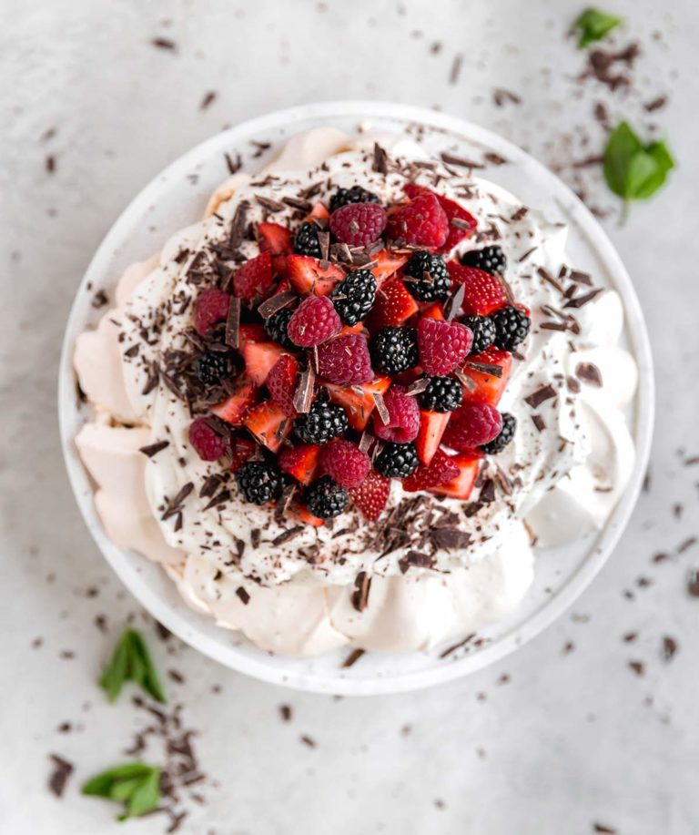 How To Make Pavlova (a Classic Recipe!) - Brown Eyed Baker