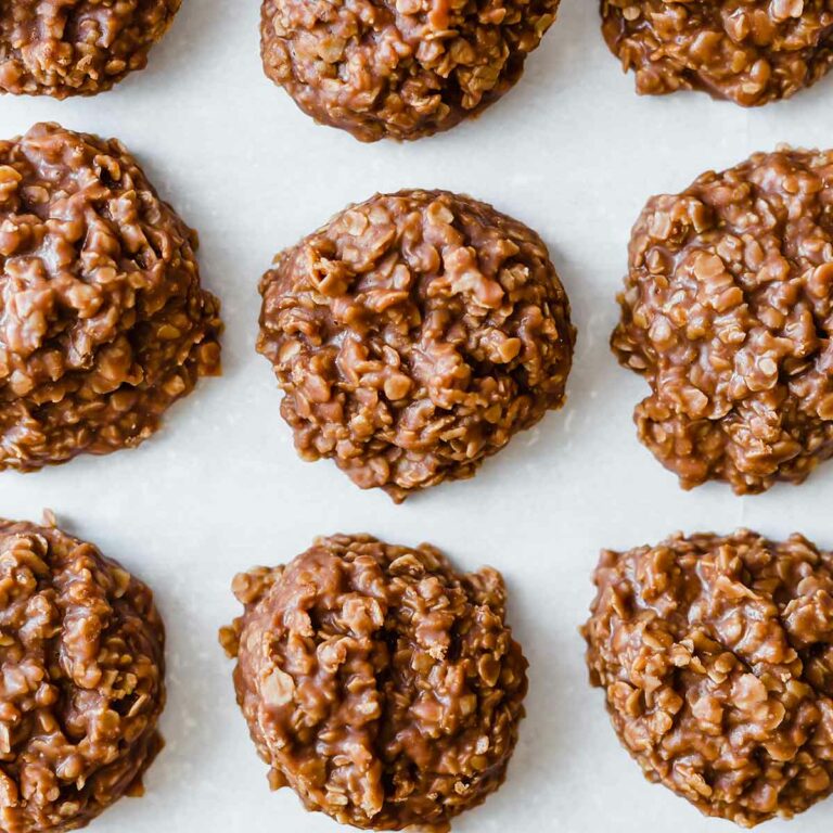 No Bake Cookies with Chocolate, Peanut Butter & Oats - Brown Eyed Baker