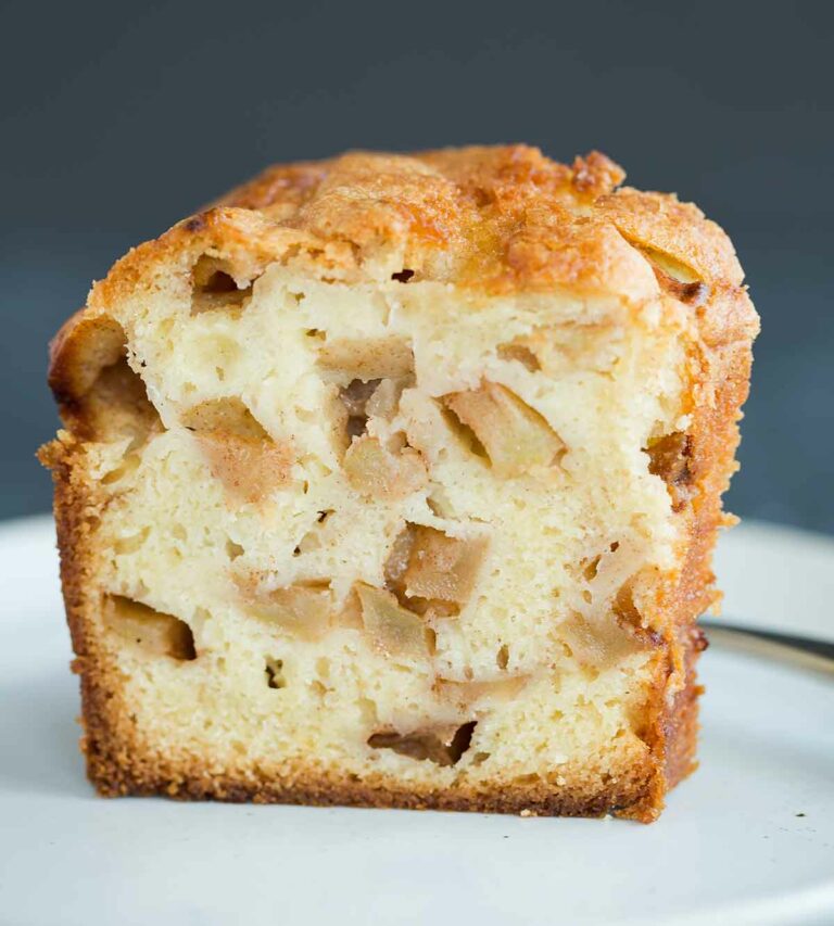 Jewish Apple Cake - Brown Eyed Baker
